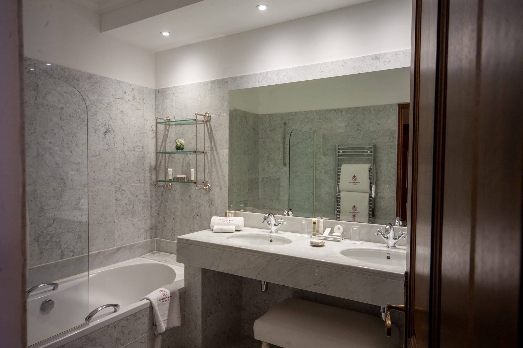 Le Phébus & Spa | Rooms & Suites | Hotel Spa Gordes
